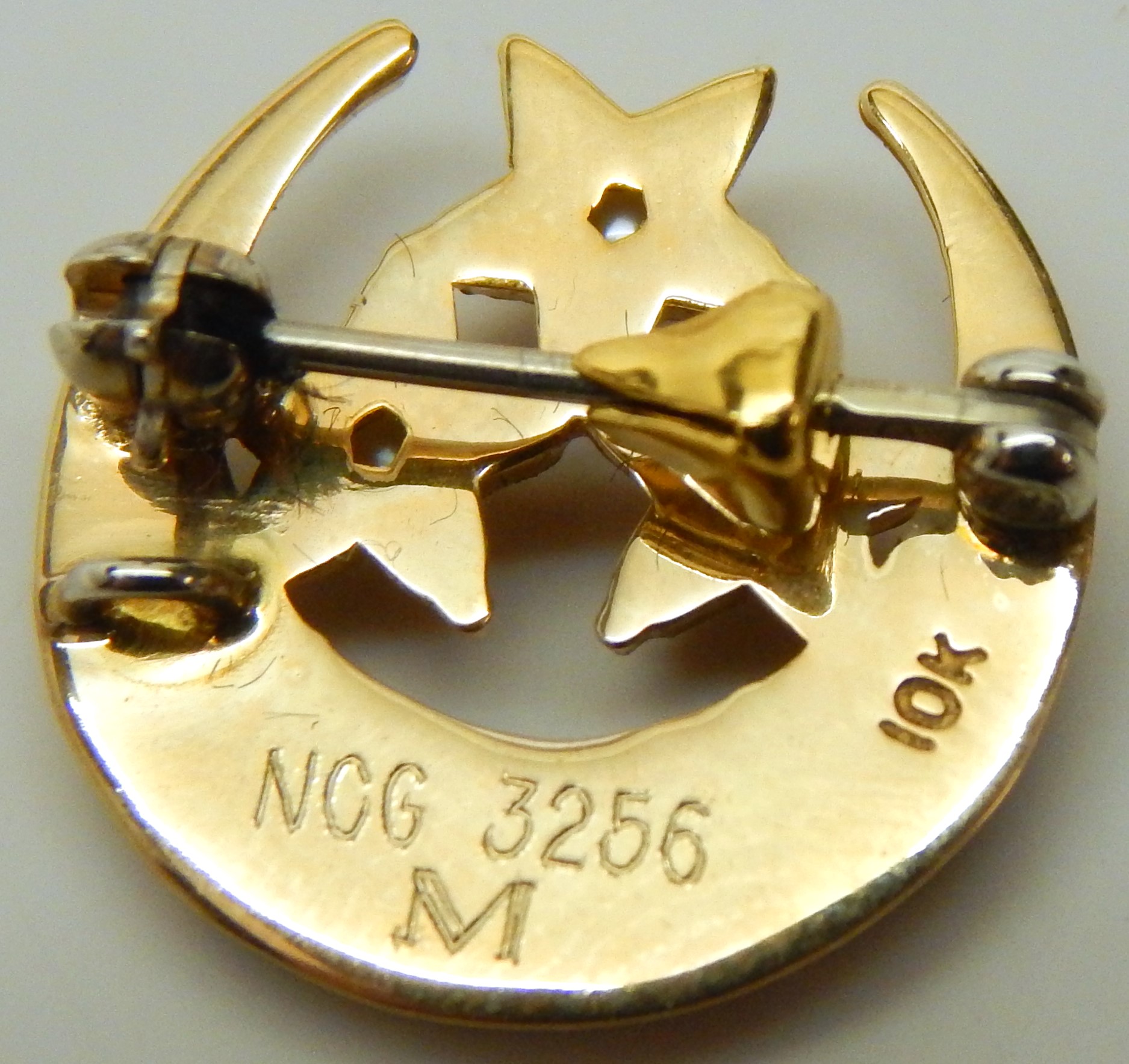 Is it Real? Real Gold vs. Fake Gold | Goodwill Greater Milwaukee & Chicago