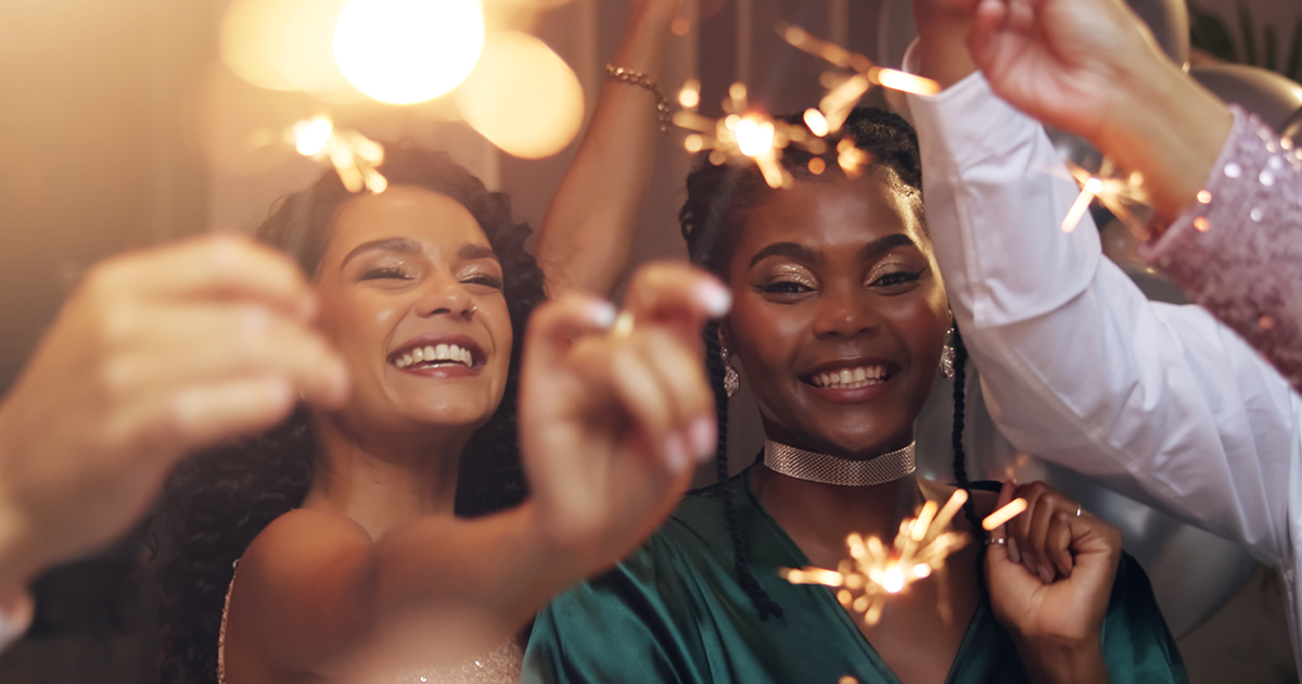 New Year's Gift Card Giveaway | Goodwill Greater Milwaukee & Chicago